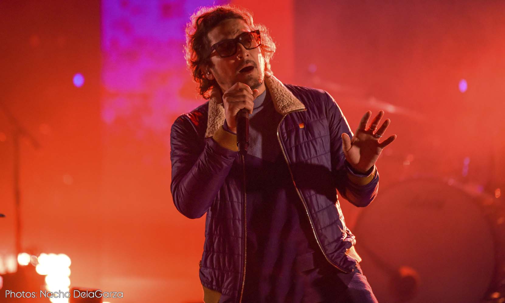 ZOE brought an incredible show to The Aztec Theater | The Heart Sounds