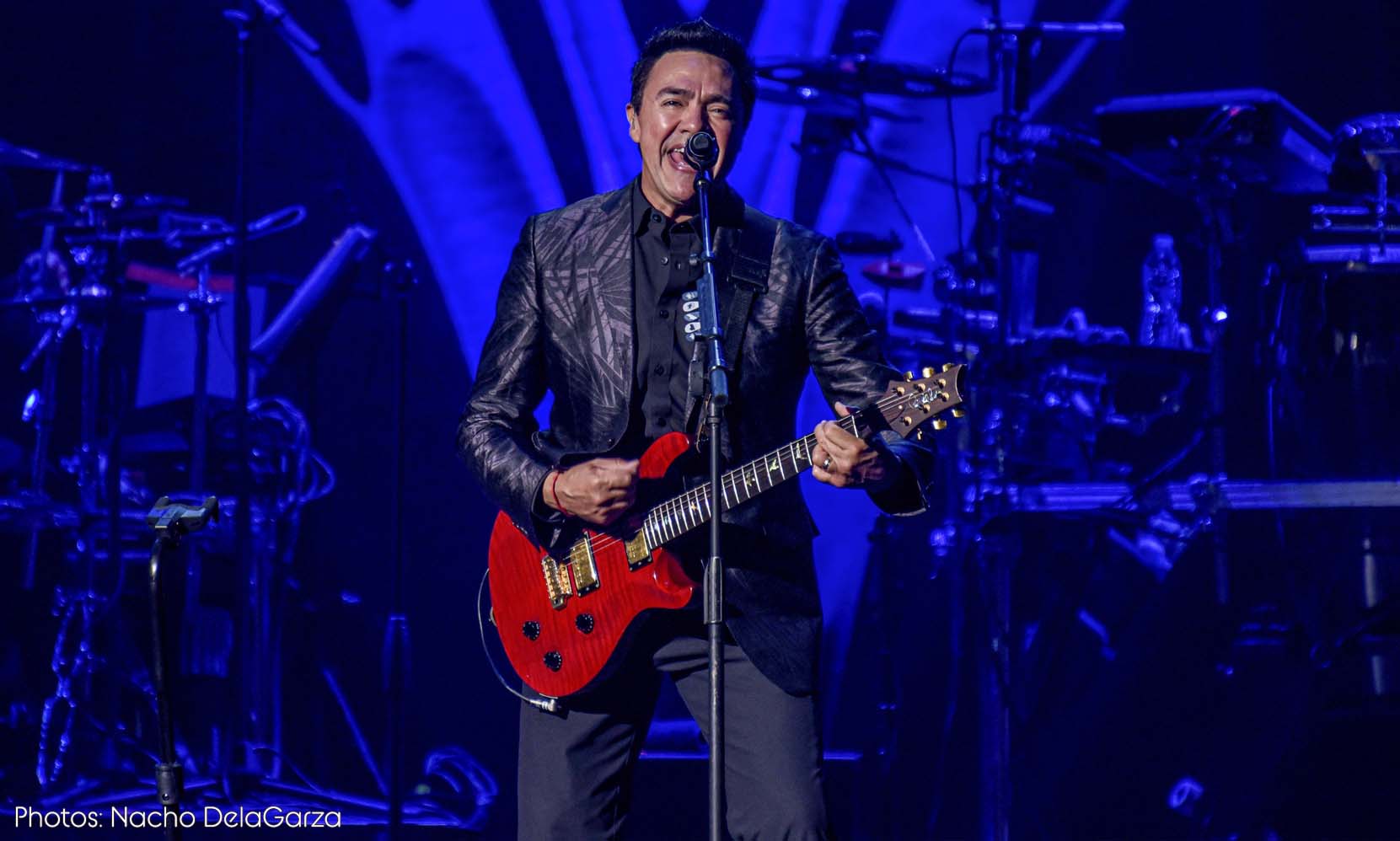 A night of romanticism with Los Temerarios at the Moody Center! | The ...