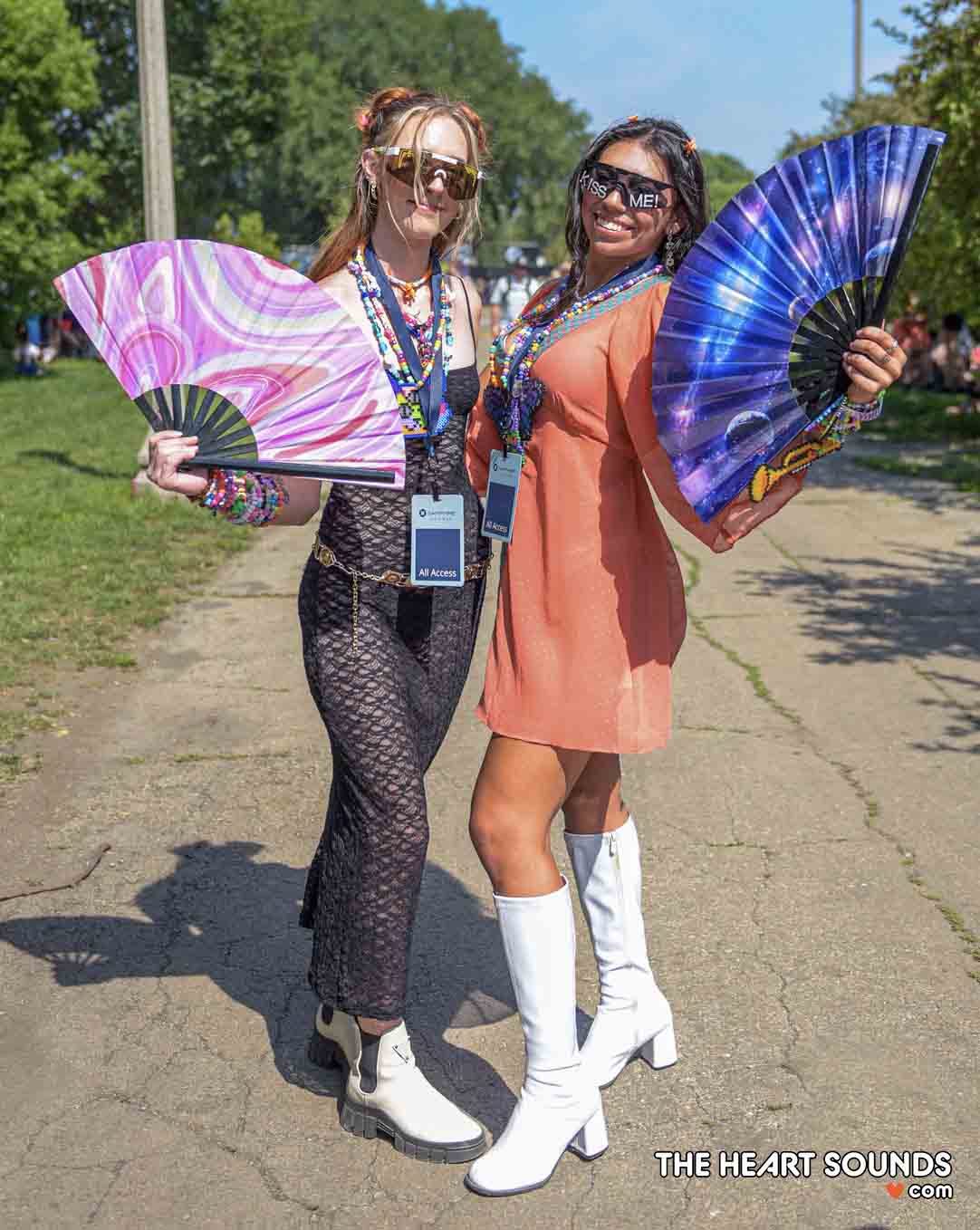 LOLLAPALOOZA 2023 - The Coolest Looks! | The Heart Sounds